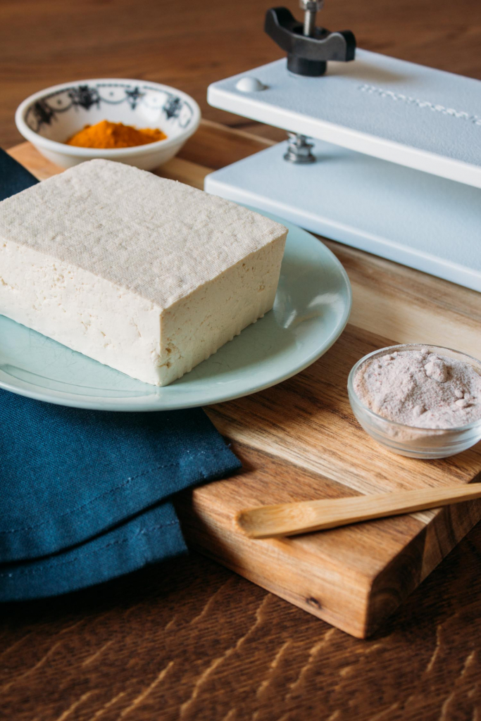 Vegan Hard-Boiled Egg Crumble Recipe | VEEG