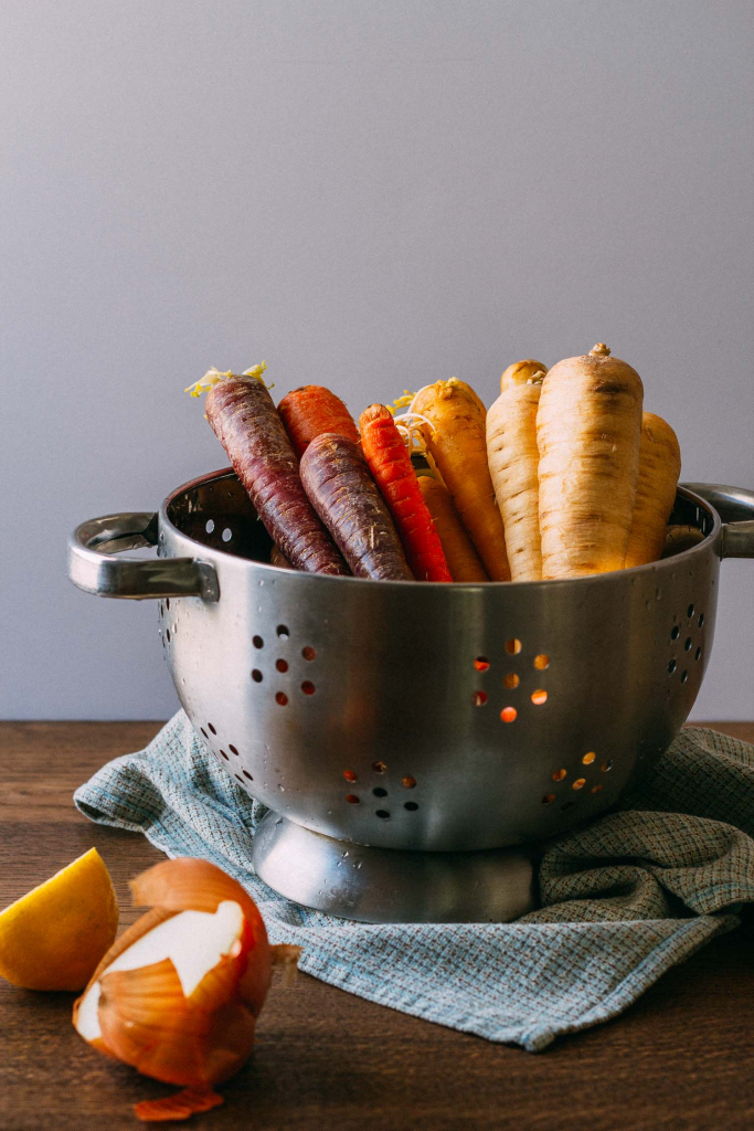 Roasted Rainbow Carrot Rounds Recipe | VEEG