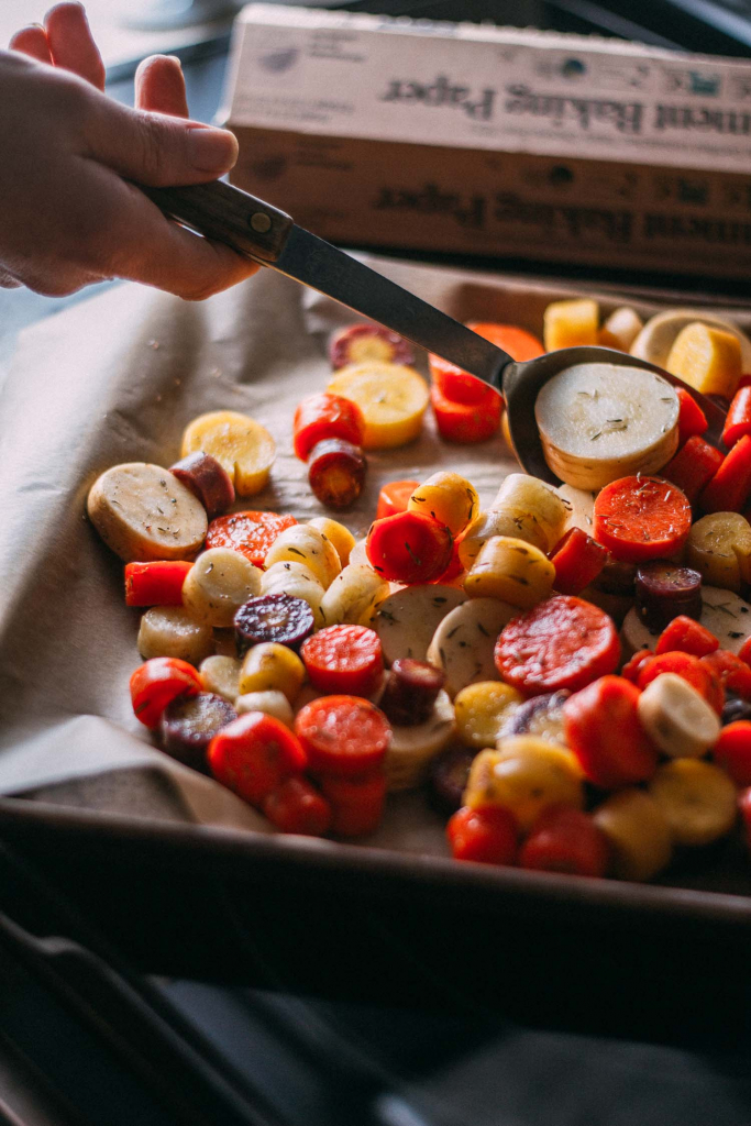 Roasted Rainbow Carrot Rounds Recipe | VEEG