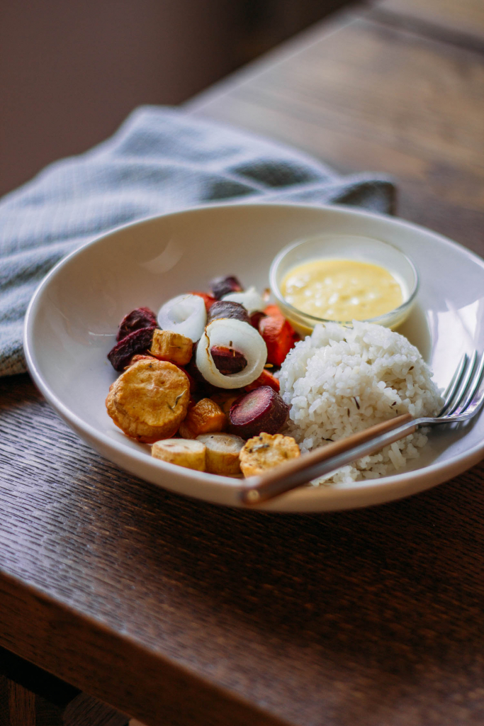 Roasted Rainbow Carrot Rounds Recipe | VEEG