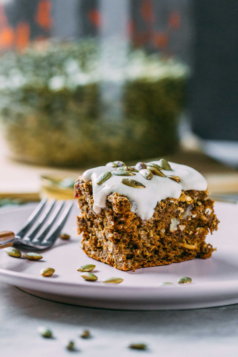 Pumpkin Cinnamon Spice Cake | Cashew Cream Glaze | Recipe | VEEG