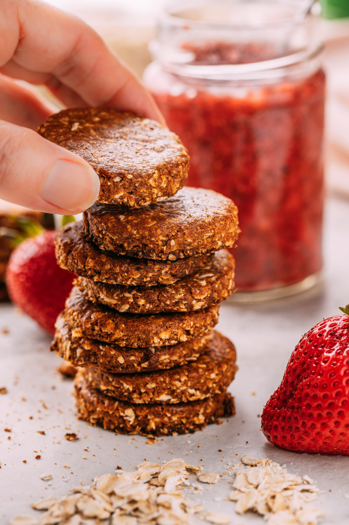 Vegan Oatmeal Date Cookies (Gluten-Free) Recipe | VEEG