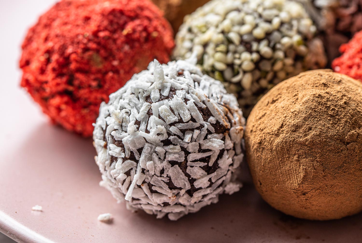 Easy Dark Chocolate Avocado Truffles Candy Recipe | VEEG